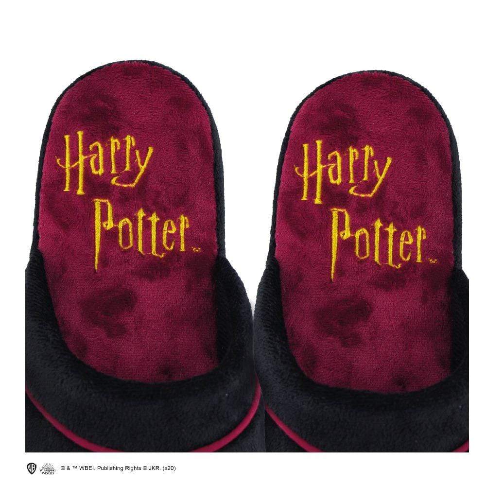 Gryffindor Slippers – The Little Things