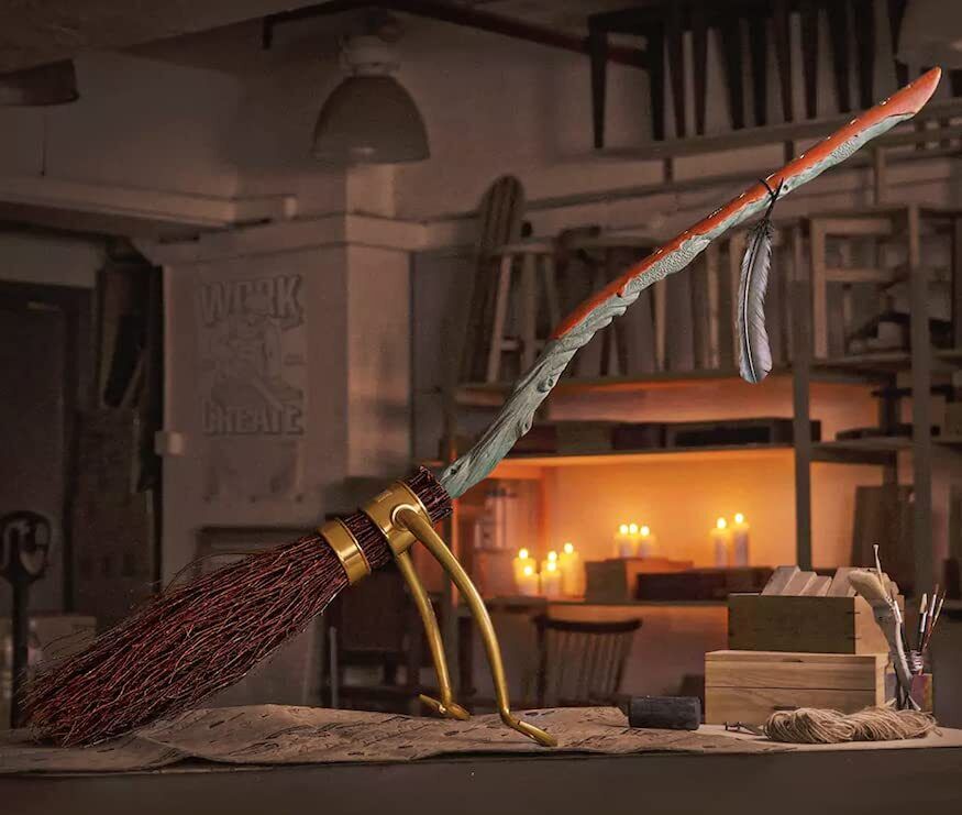 Harry Potter Firebolt Replica – The Little Things